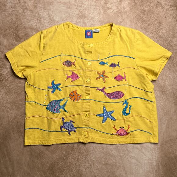 On Que Petite | Sweaters | Vintage 9s On Que Petite Embroidered ...